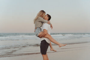 Candid Beach Couples Session | Daytona Photographer – clarkphotoandfilm.com